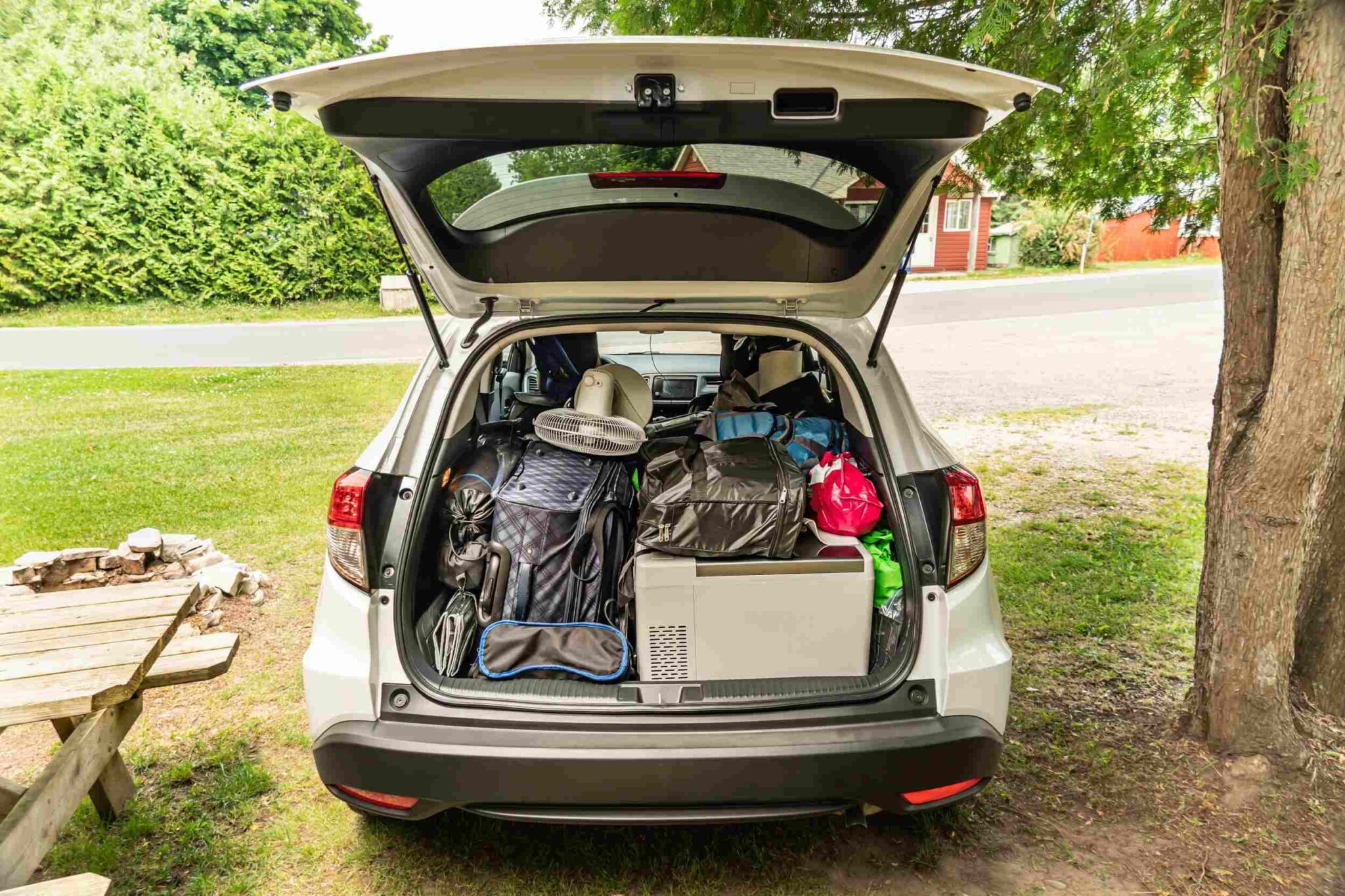 Can I Ship My Personal Items With My Car? Here's How